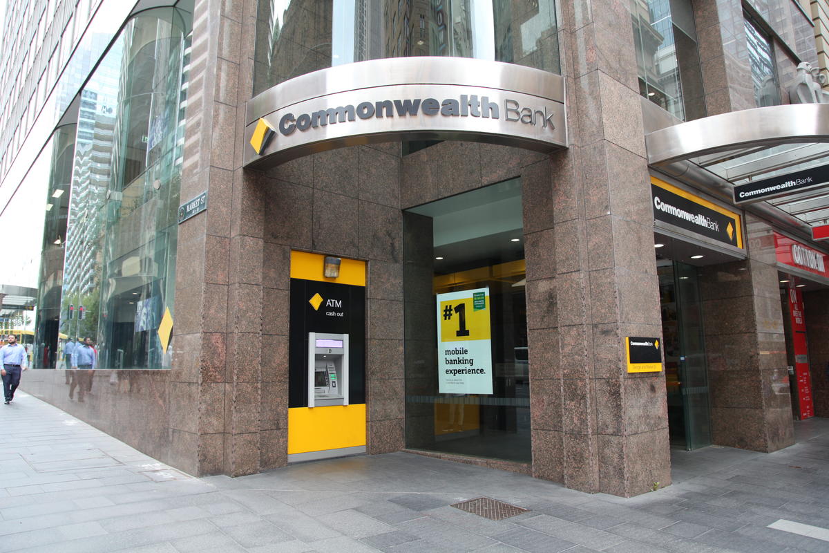 Over 300 new job offers at Commonwealth Bank Australia: customer care ...
