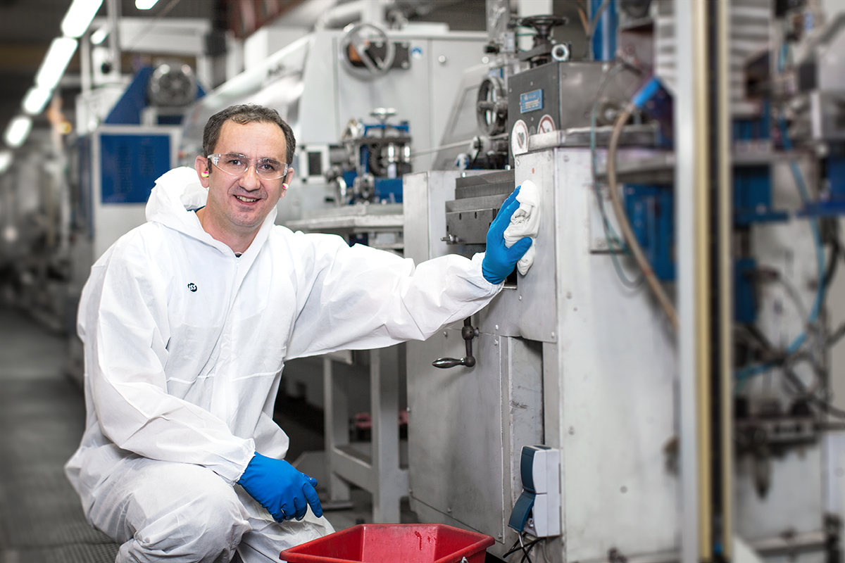 ISS Facility Services Jobs hires cleaners, maintenance and security ...