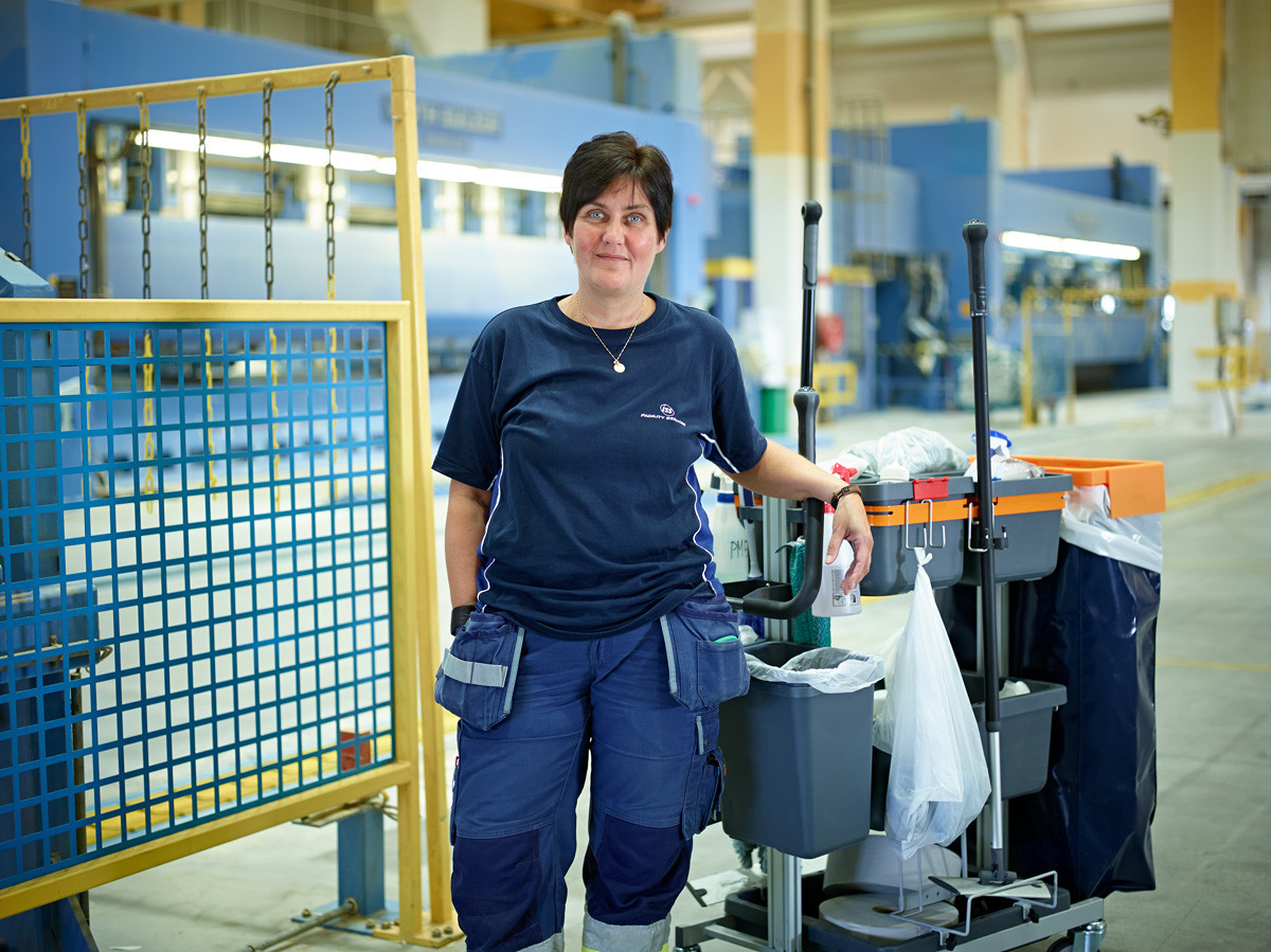 ISS Facility Services Jobs hires cleaners, maintenance and security ...